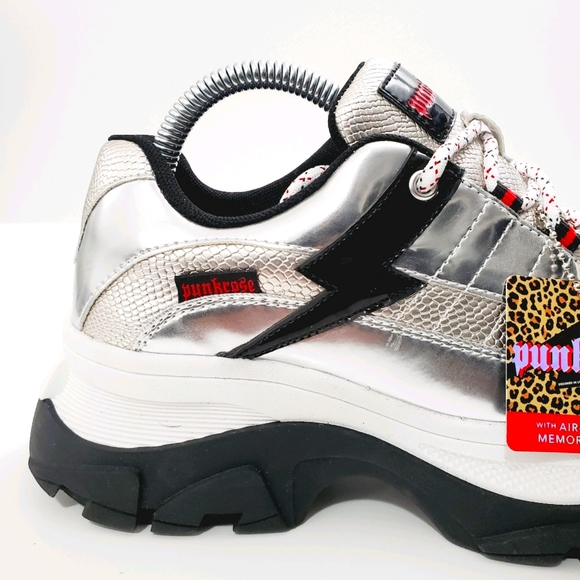 Punkrose | Shoes | Punkrose Skechers Shoes Master 2 High Platform ...